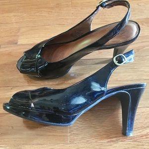 Clarks | Shoes | Clarks Artisan Wessex Bria Pump | Poshmark
